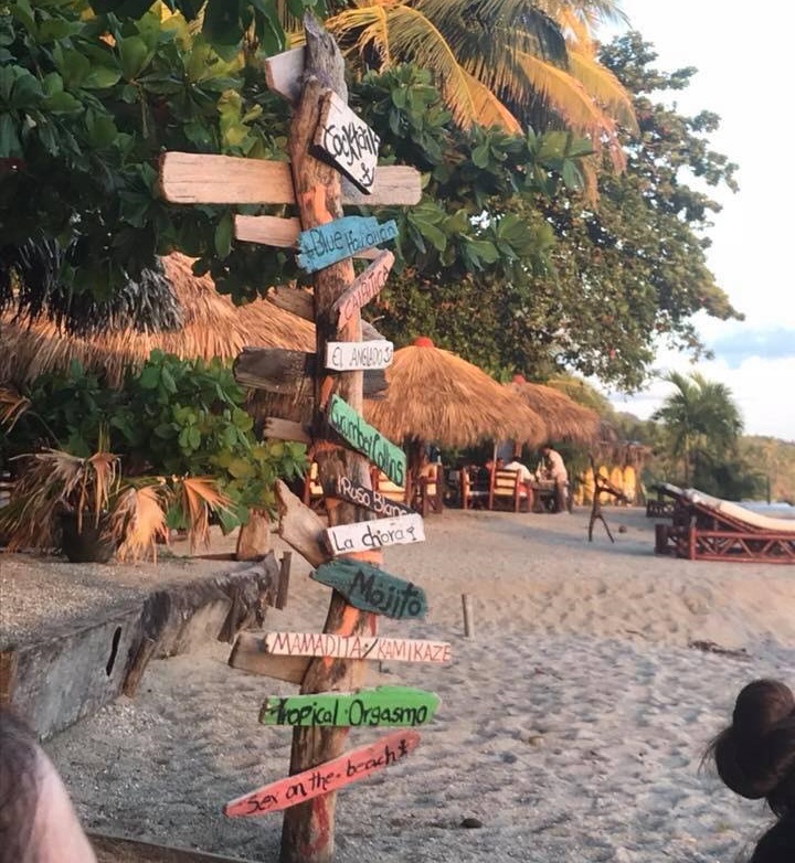 El Ancla: Beachfront: Bar: Restaurant: Seafood: Loungers: Samara: Costa ...